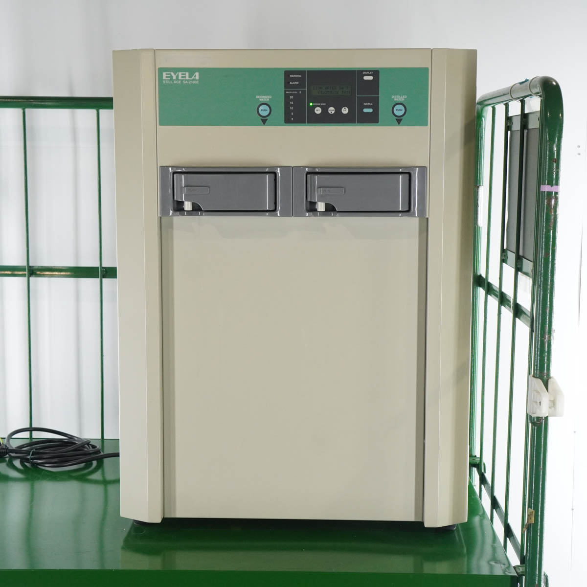 thiết bị thí nghiệm ngành thực phẩm & nước giải khát : Máy cất nước tự ...